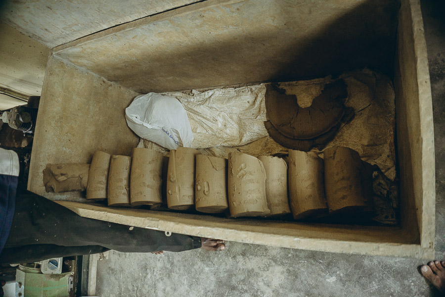 The Pottery Museum and Artisans of Biyagama - a muddy road