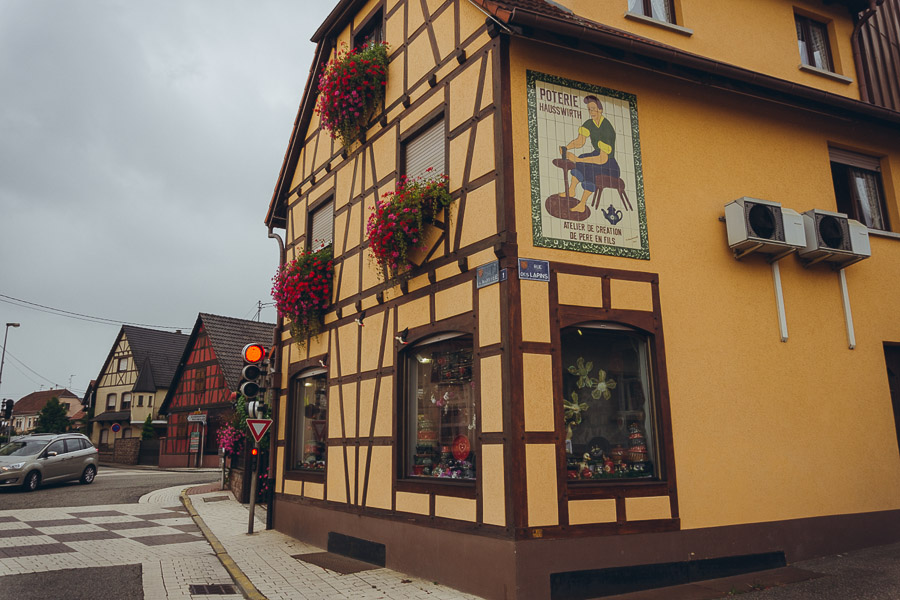 The Pottery Village of Soufflenheim - a muddy road